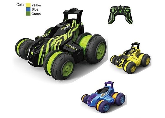 China Rotation Yellow Blue 4WD Children's Play Toys  , 2.4G Stunt Remote Control Cars supplier