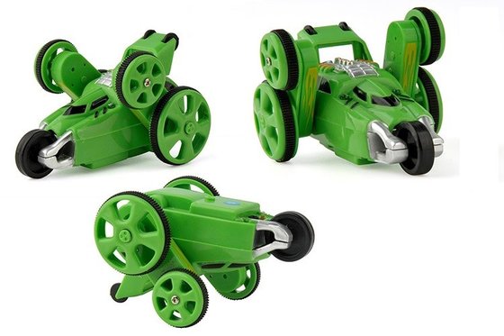 360 ° Spinning Transformer Remote Control Car Stunt Vehicle With Lights 2.4Ghz supplier