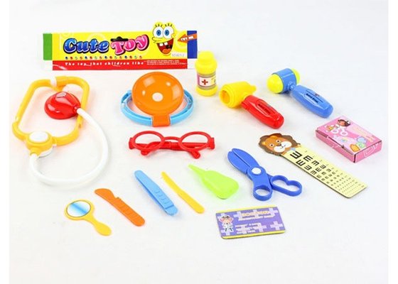 Kids Ophthalmologist Role Play Doctors Kit , Little Doctor Kit Pretend Play Set supplier