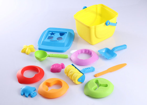 10 Pcs Hard Plastic Beach Sand Set Toys W / Vehicle Animal Molds Bucket Shovel 15 " supplier