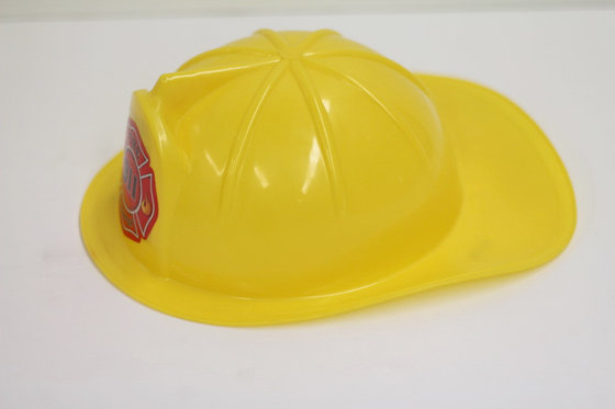 Bongrace Plastic Construction Hats For Kids , Yellow Plastic Hard Hat