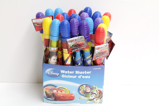 Tireurs de plastique de l'eau de 12 pouces, les jouets en plastique des enfants pour les âges 4+