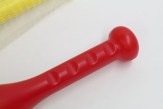 La batte de baseball en plastique légère, la batte en plastique et la boule ont placé pour les âges 3+