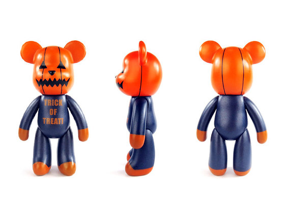 Holiday Personalized Bear Gifts , Brand Promotion Item Vinyl POPOBE Bear