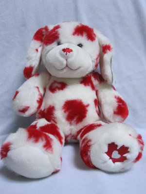 La feuille d'érable rouge a bourré des jouets de peluche de vacances de lapins de Pâques, 16 pouces