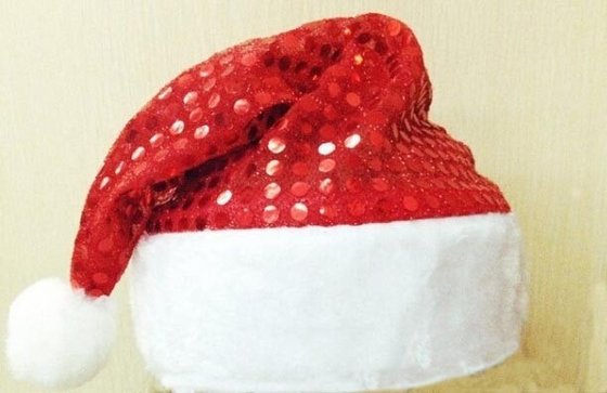 La peluche personnalisée joue le chapeau de Noël de danse avec de l'or Podwer, rouge/bleu