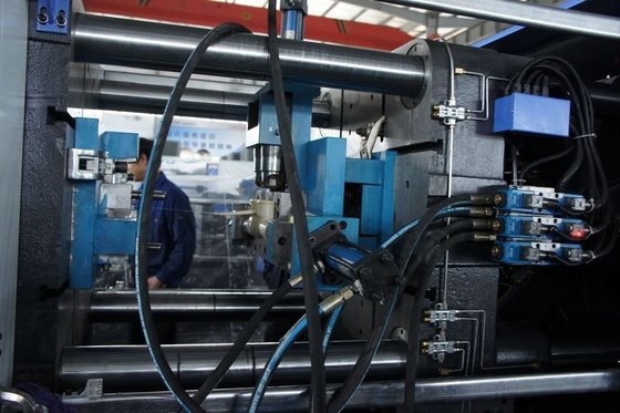 High speed PVC Fitting specialized injection molding machine 300Ton