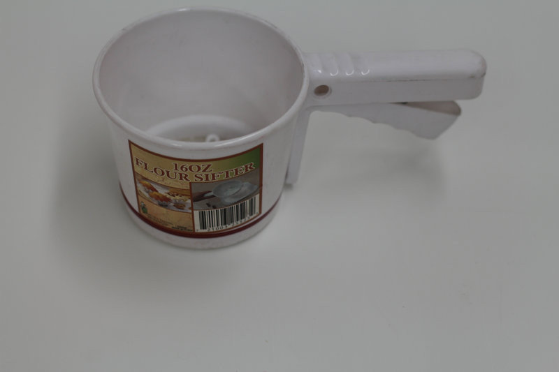 White 16oz Ps Flour Sifter , Eco Friendly Kitchen Products