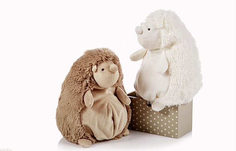 La peluche animale de petite taille personnalisée joue le hérisson bourré du coton de pp