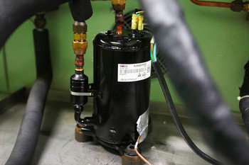 GMCC(Toshiba) R410a/R22 Rotary Compressor For Air Conditioner, Jet Enthalpy Rotary Fixed Frequency Compressor