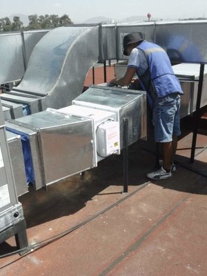 PHT UVC with Germicidal Lamps as air sterlizer for Rooftop units ducts or AHU System ducts help kill virus