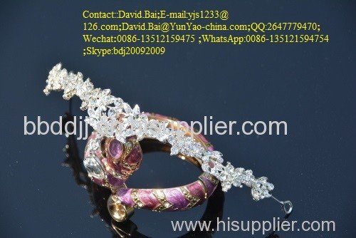 women headdress wedding dress