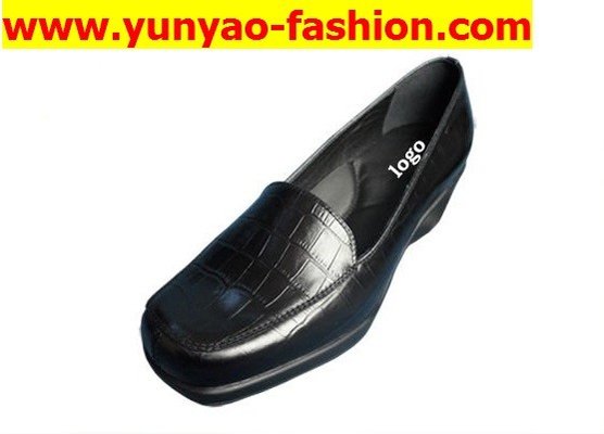 Woman's Dress Shoes