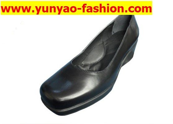 Woman's Dress Shoes