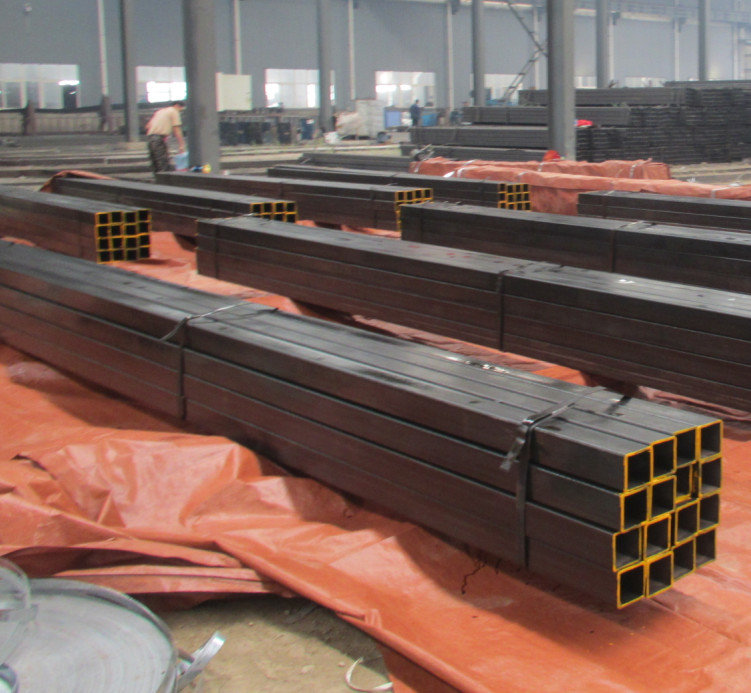 China factory price ASTM A500 Gr A B black steel tube Steel Hollow Section (100X100mm)