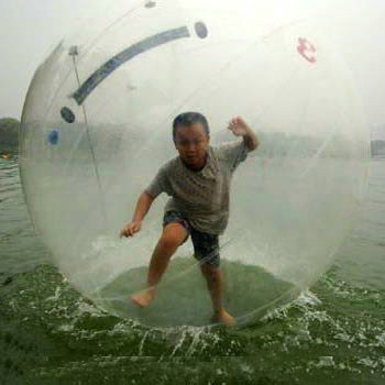 Attractive Unique Inflatable Human Ball Walking On Swimming Pool Clear