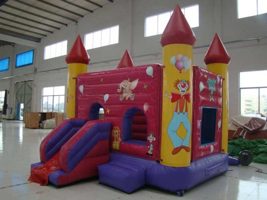 Reusable Inflatable Snow White Castle Attractive Digital Printing Fire Resistance