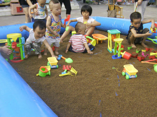 Customized Inflatable Family Pool , Large Inflatable Swimming Pool