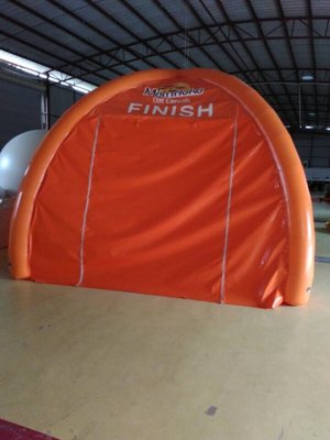 Easy To Carry Tarpaulin Inflatable party tent , Inflatable Lawn Tent For Product Promotion