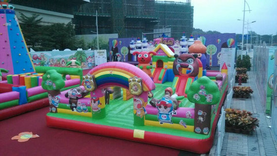 Kids Funny Inflatable Toy Sports Games Cartoon Castles With PVC Fireproof