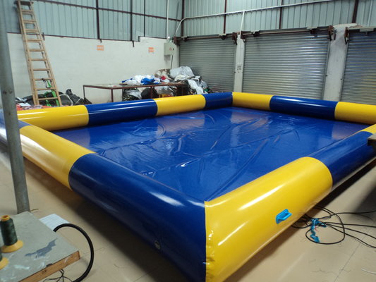 0.9mm pvc Inflatable Water Toys , Inflatable Swimming Pool For Family / Amusement Park
