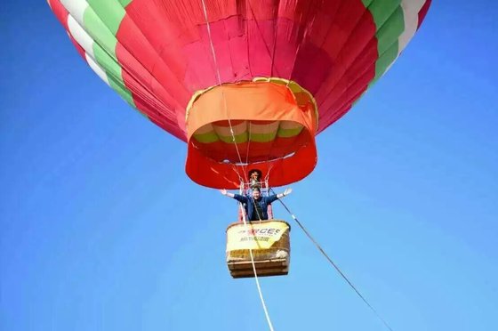 Commercial Outdoor Inflatable Hot Air Balloon Flying , Large Hot Air Balloon Rides Near Me