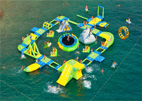 0.9mm PVC Tarpaulin Giant Inflatable Water Play Equipment Inflatable Water Park