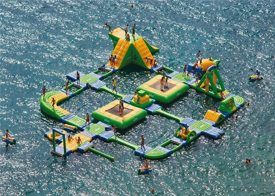 0.9mm PVC Tarpaulin Giant Inflatable Water Play Equipment Inflatable Water Park