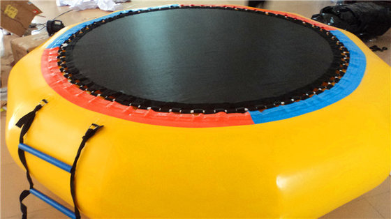 Yellow PVC Tarpaulin Inflatable Trampoline 2.5m Inflatable Water Toys