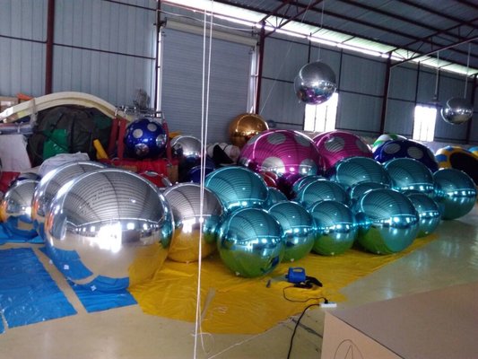 PVC Inflatable Mirror Ball Customized Colorful Inflatable Ball For Fashion Show