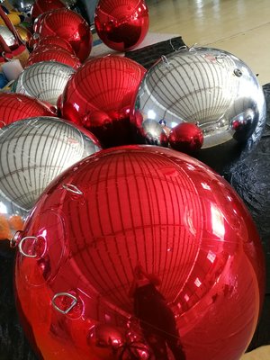 PVC Red Inflatable Mirror Ball , Christmas Inflatable Decorations Balloon For Event