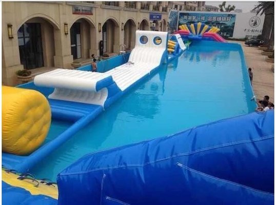Aqua-Park-Ausrüstungs-projektiert aufblasbare Wasser-Park-Spiele 0.9mm PVC-Plane