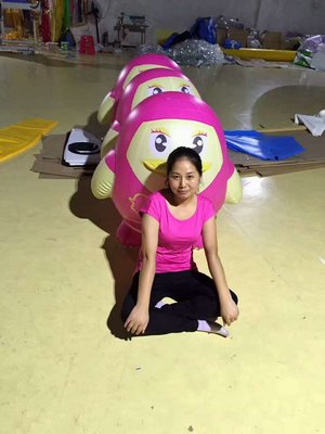 0.4mm PVC Tarpaulin Lovely Inflatable Cartoon Custom Advertising Inflatables For Event