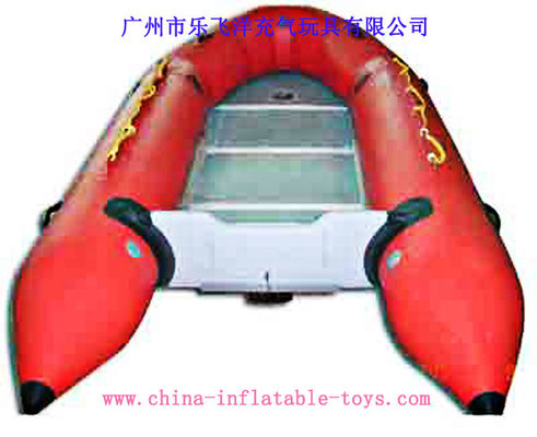 0.9 Mm Good Tension PVC Tarpaulin Inflatable Raft With Awesome Outlook