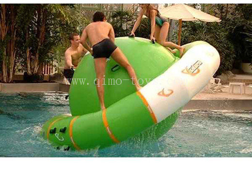 Customized Inflatable Water Toys Spinning Top For Seasides / Swimming Pool / Lake