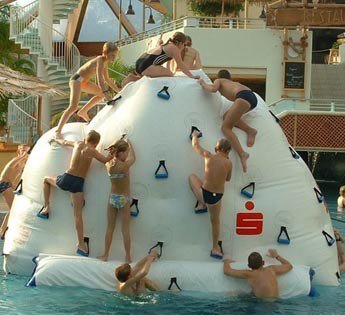 0.9 mm PVC Tarpaulin Inflatable Iceberg Floating Water Park With Digital Printing