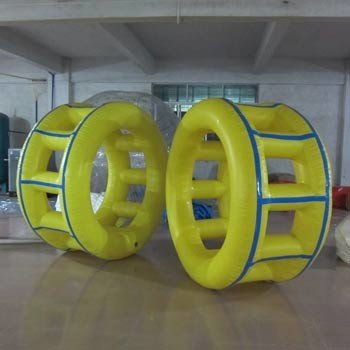 CE Certification Inflatable Water Toys 0.9 Mm PVC Inflatable Water Wheel