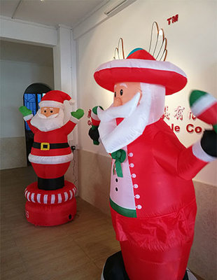 190D Oxford Red And White Inflatable Santa Claus For Christmas Day
