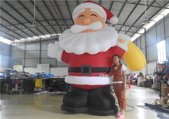 European Standard Inflatable Cartoon Characters , 3m Inflatable Santa Claus