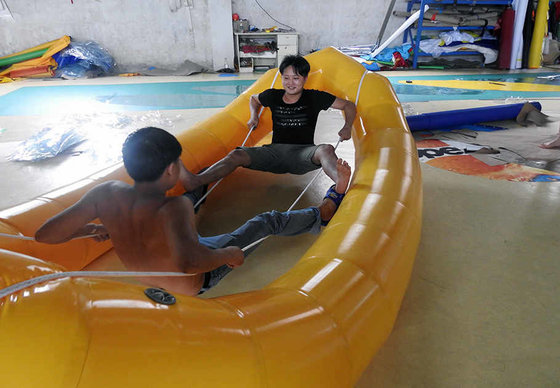 Children Inflatable Water Toys / 2 People Small Inflatable Boat