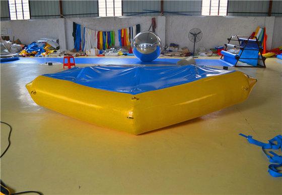 Outdoor Inflatable Water Flying Fish Boat For Amusement Park In Summer