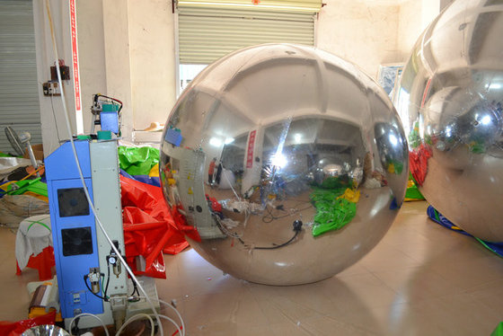 Durable Charming Inflatable Advertising Balloons Mirror Toys Custom Made