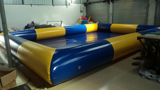 Large 0.9mm PVC Tarpaulin Inflatable Family Pool For Leisure Entertainment