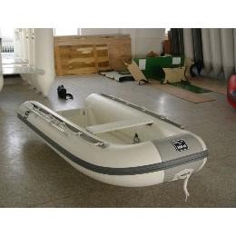 Unique Exciting white PVC Inflatable Boat for Water Game customized