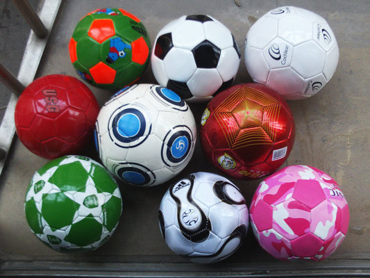 PVC Plastic Custom Inflatable Products Beach Football Ball with Pattern Printing