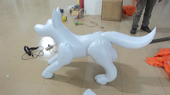 Indoor / Outdoor Event PVC Inflatable Advertising Products White Inflatable Dog