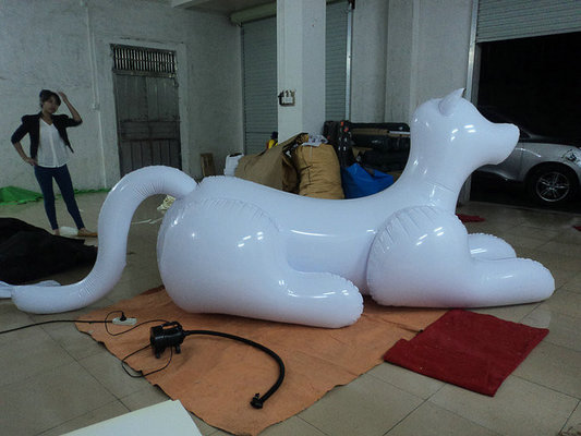 Indoor / Outdoor Event PVC Inflatable Advertising Products White Inflatable Dog