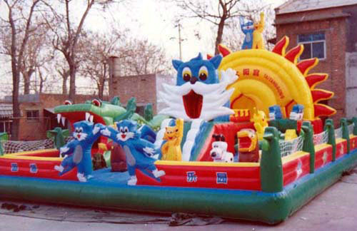 Custom Inflatable Sports Games Commercial Inflatable Park For Kids