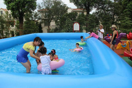 Portable 0.9 Mm PVC Tarpaulin Inflatable Family Pool For Adult Middle Size