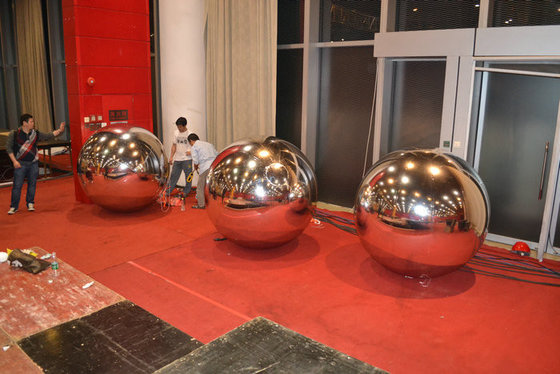 Fireproof Silver Giant Inflatable Balloons , Inflatable Mirror Ball For Promotion